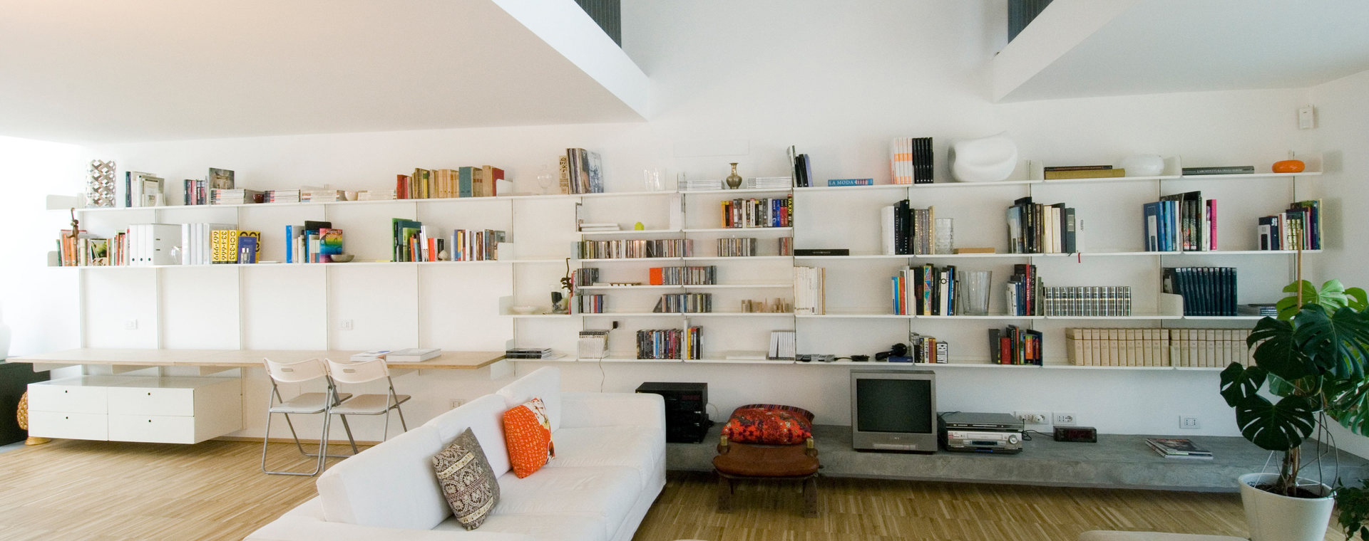 Kriptonite | Interior Design